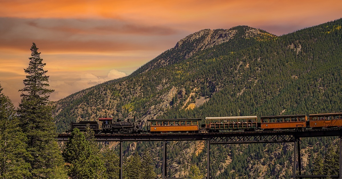 World’s Most Dangerous: Duniya Ke 5 Sabse Risky Train Routes That Give ...